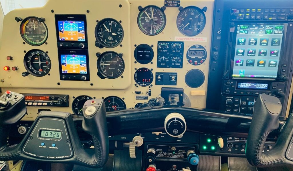 Dual G5s with GTN 750, GTX 255, and GFC 500 Autopilot – George Baker ...